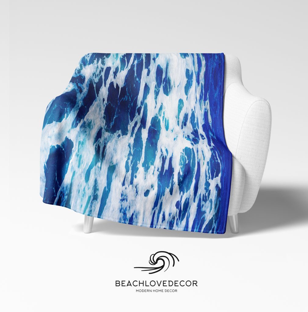 Deep blue Malibu ocean Fleece Throw Blanket, extra soft and warm, beach ...